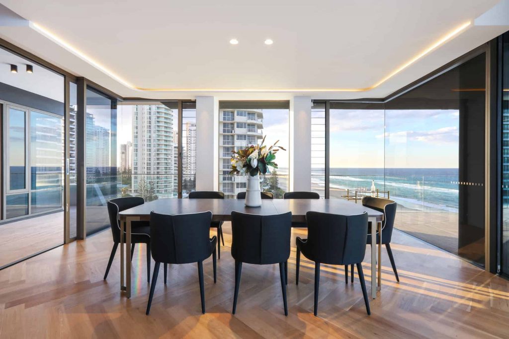 Gold Coast Penthouse Offers Sky-high Living at Its Very Best | Kollosche
